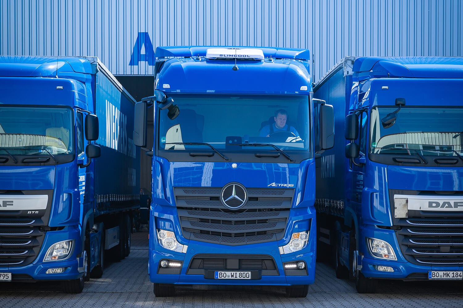 Über uns - WIECHERS Spedition + Logistik / Stahllogistik / Bochum, Duisburg